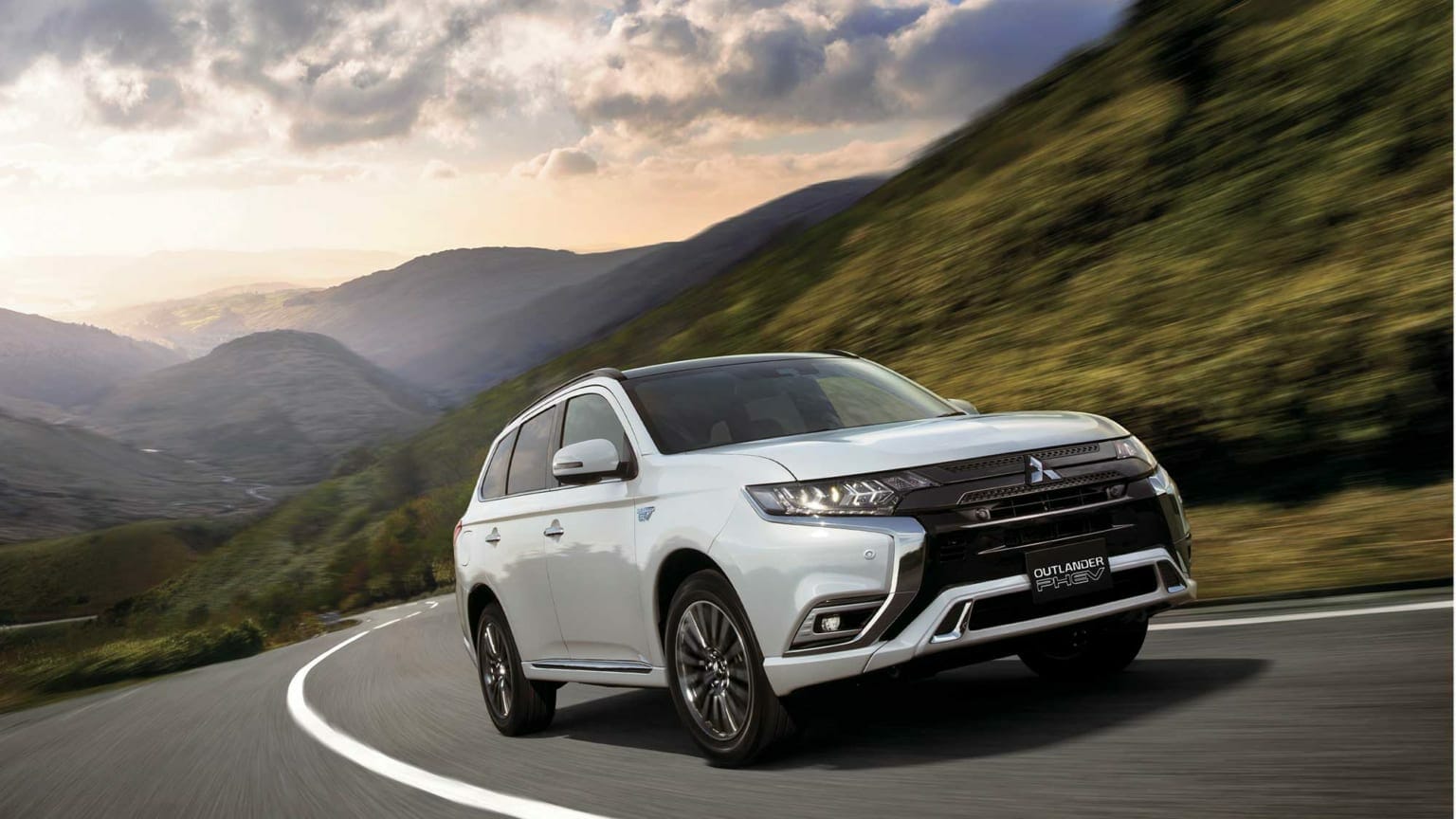 EVの航続距離が不安ならPHEV（プラグインハイブリッド＝PHV）を選ぶのが賢明？ | EVsmartブログ