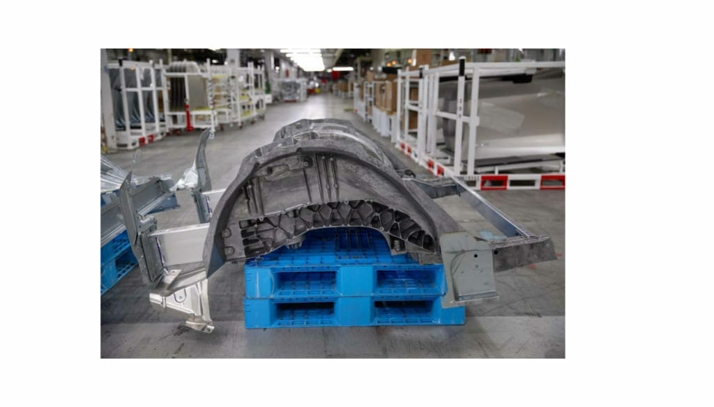 テスラの新しい車体戦略～軽量化を進める世界最大の鋳造技術～ | EVsmartブログ