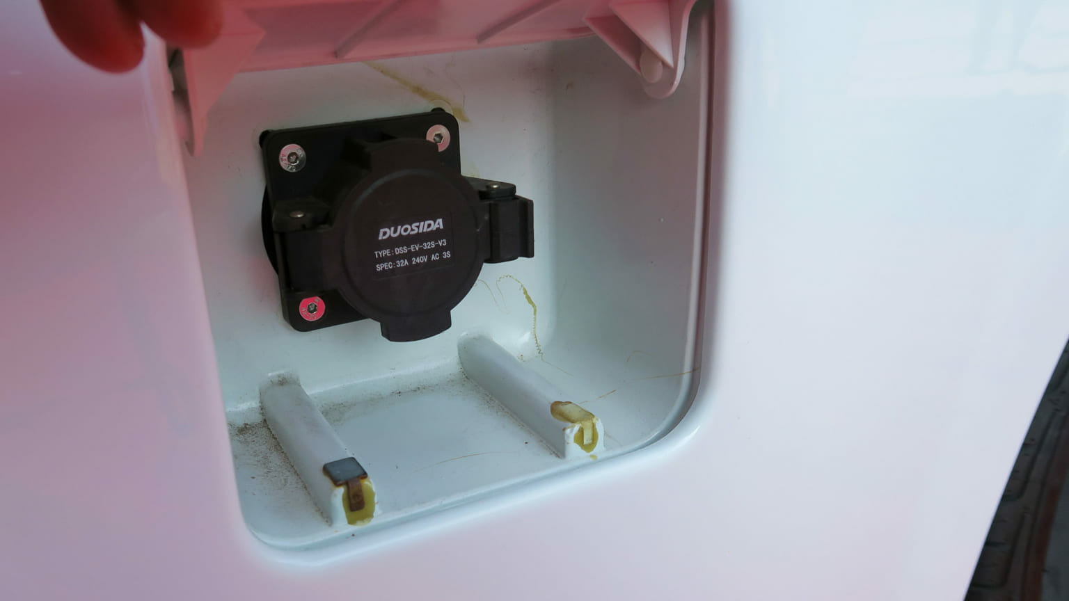 HW ELECTROが軽トラEV『ELEMO-K』を世界初公開＆受注開始 | EVsmartブログ