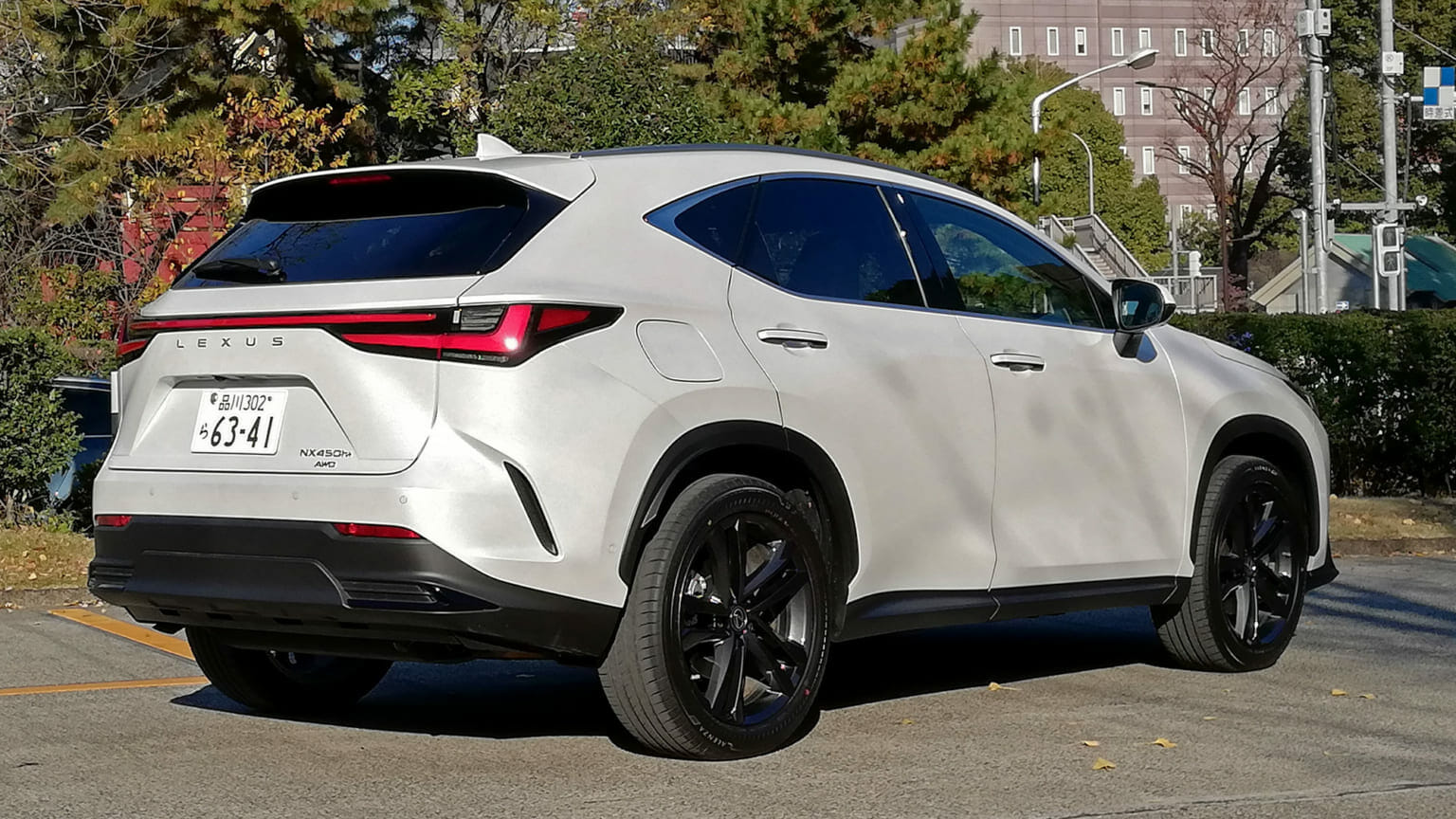 レクサス初のPHEV『NX450h+』試乗レポート【諸星陽一】 | EVsmartブログ