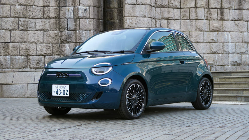フィアットのEV『500e』に試乗／世界初！「CCS1→CHAdeMO」アダプターは大丈夫？ | EVsmartブログ