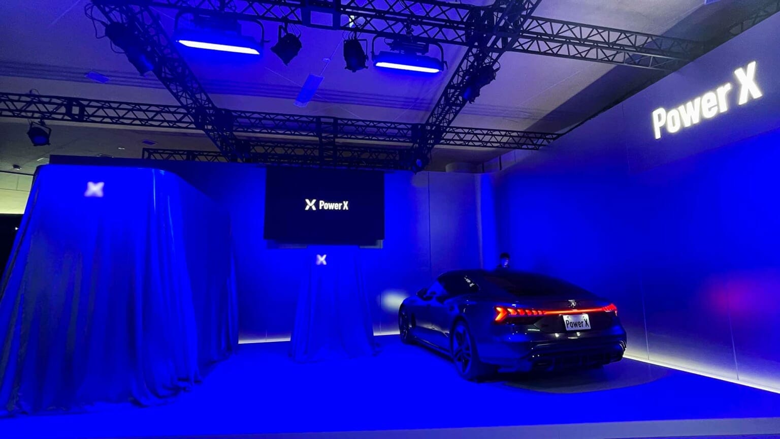 PowerXが蓄電式のEV用超急速充電器事業の開始を発表〜2030年に7000カ所が目標 | EVsmartブログ