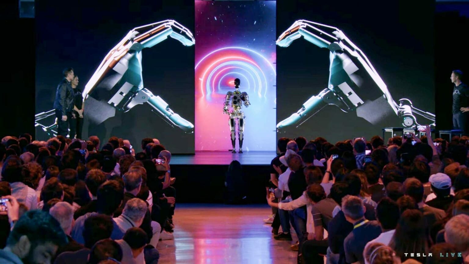 テスラ「AI Day 2022」翻訳＆解説レポート【Part.1】人型ロボットのお値段は？ | EVsmartブログ