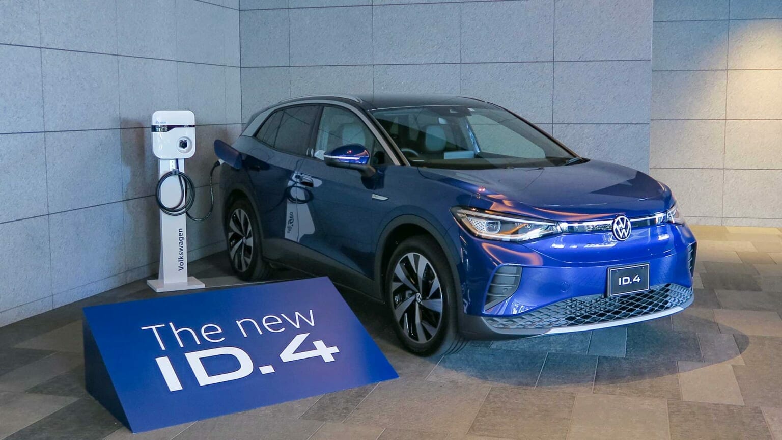 フォルクスワーゲン『ID.4』試乗レポート〜期待の新型EVに大満足【御堀 直嗣】 | EVsmartブログ