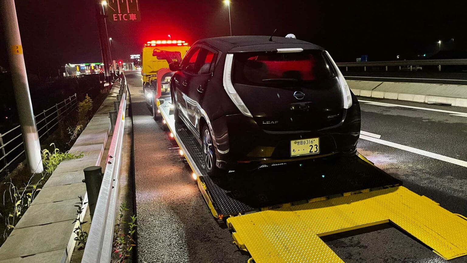 東名高速で日産リーフAZE0の完全電欠初体験〜敗因と反省＆注意点をレポート | EVsmartブログ