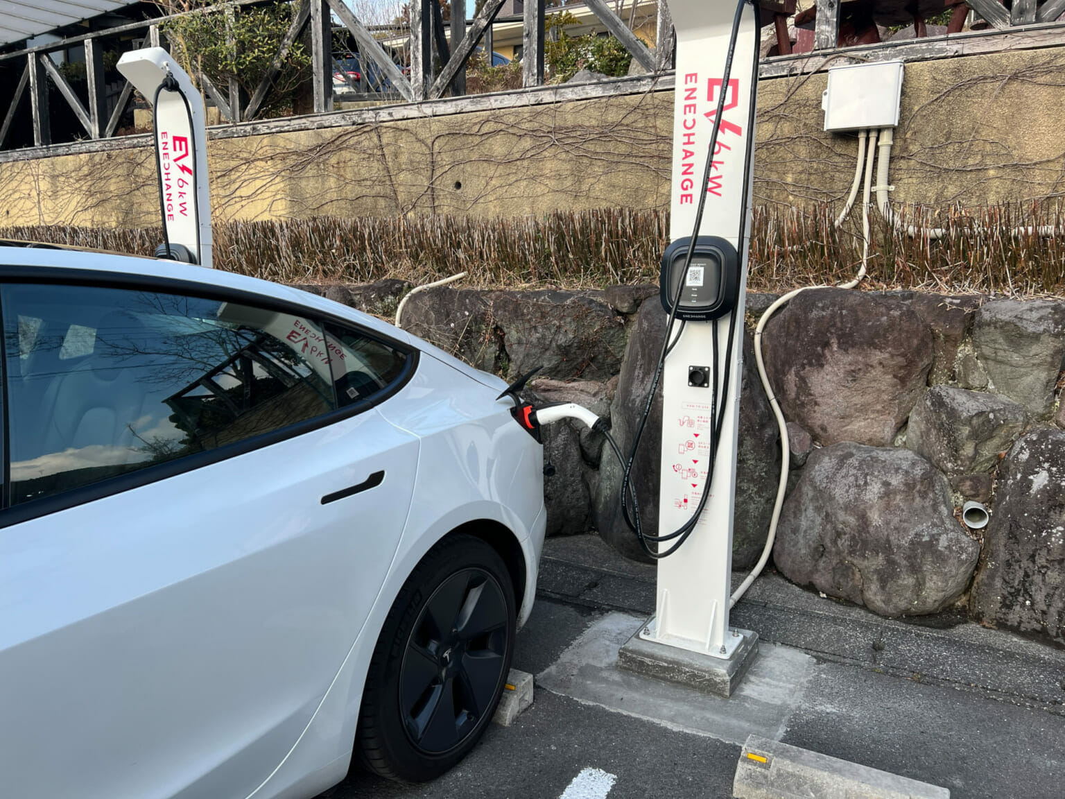 「3kWと6kWで充電出力に応じた料金」に対応開始〜EV充電エネチェンジを使ってみた【実録レポート！】 | EVsmartブログ