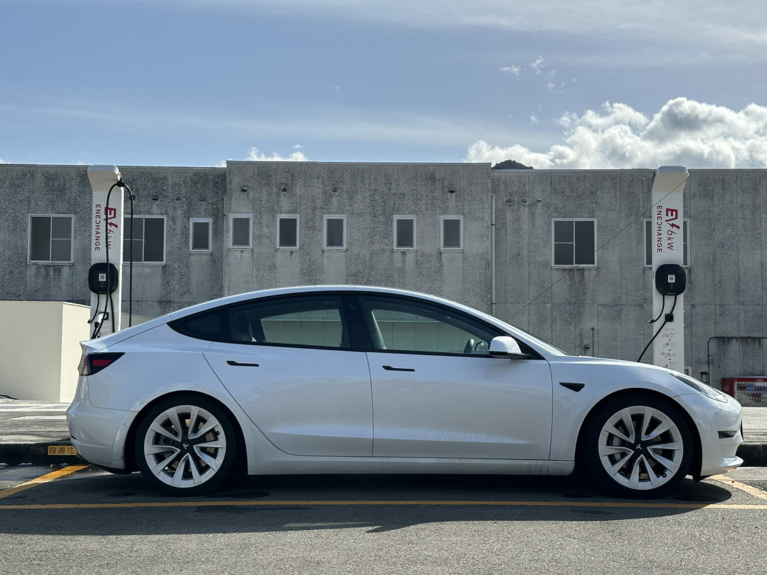 「3kWと6kWで充電出力に応じた料金」に対応開始〜EV充電エネチェンジを使ってみた【実録レポート！】 | EVsmartブログ