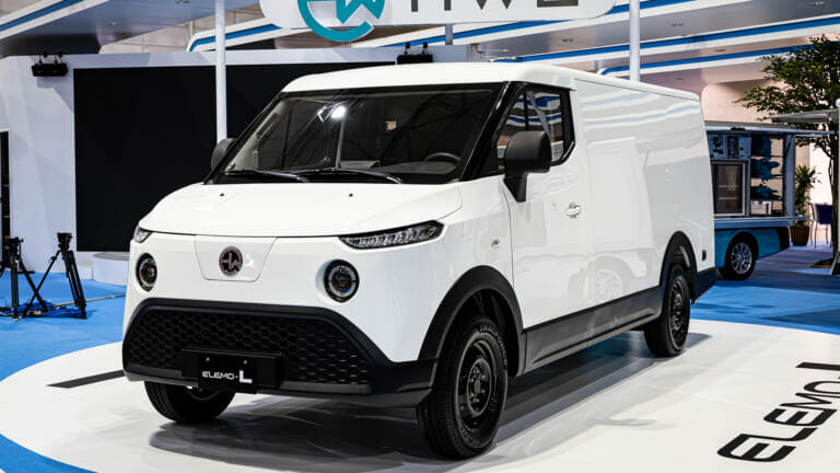HW ELECTROがハイエースサイズのEVバン『ELEMO-L』先行予約開始～先取り試乗も好感触 | EVsmartブログ