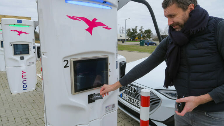 ベルリンでヨーロッパのEV事情を体感【01】IONITYなどの急速充電インフラは？ | EVsmartブログ