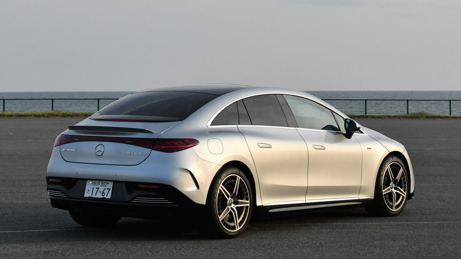 メルセデス・ベンツ『AMG EQE 53 4MATIC+』試乗レポート／俊敏さと作りの良さが印象的【諸星陽一】 | EVsmartブログ