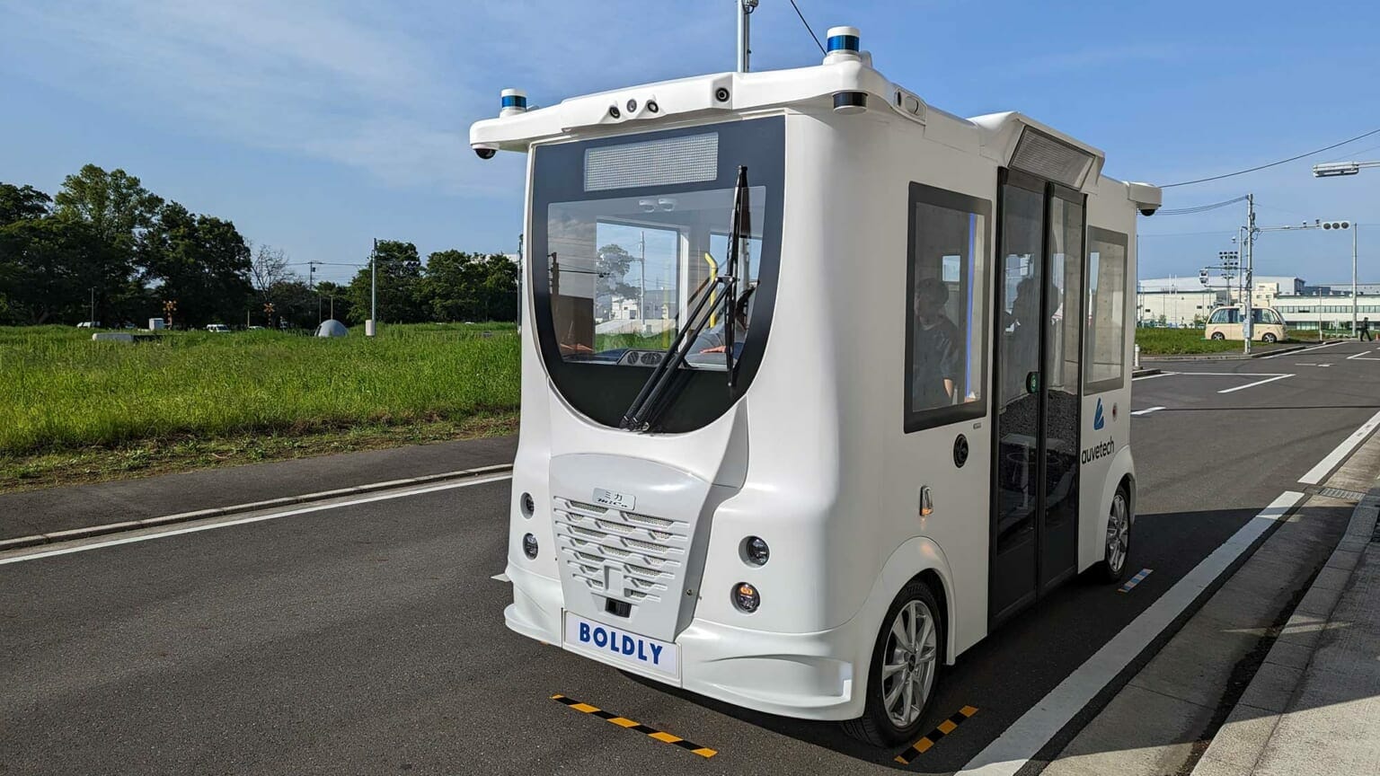 須磨海岸で自動運転のEVバス『MiCa』体験試乗会開催／乗車はLINEで要予約 | EVsmartブログ