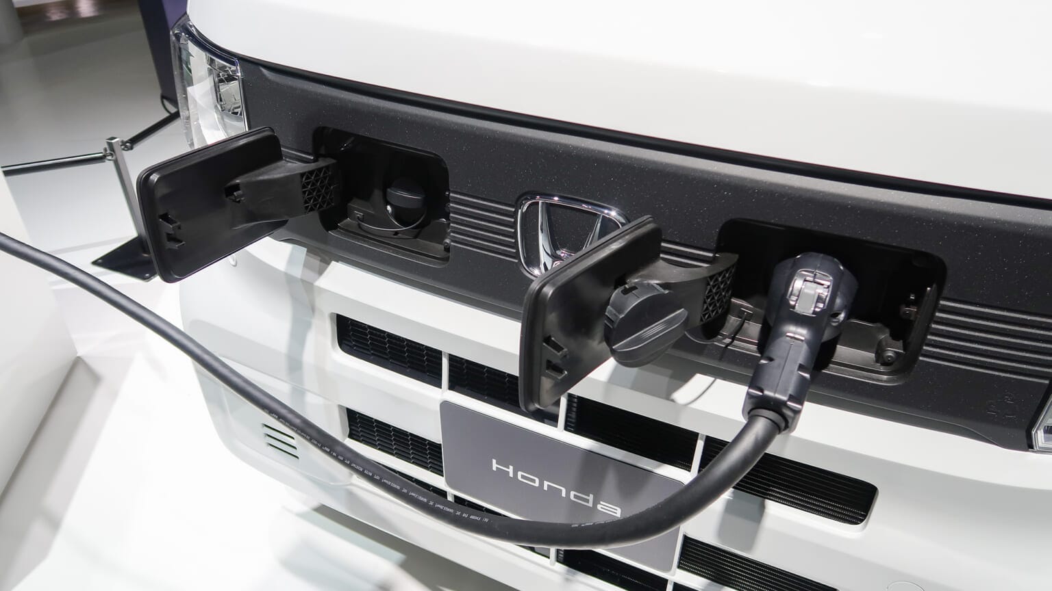 ホンダの商用軽EV『N-VAN e:』をチェック〜次期『N-ONE』EVへの妄想が膨らんだ！ | EVsmartブログ