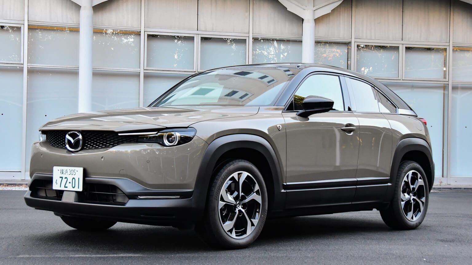 マツダ『MX-30 Rotary-EV』試乗レポート〜ロータリーエンジンの火は消さない | EVsmartブログ