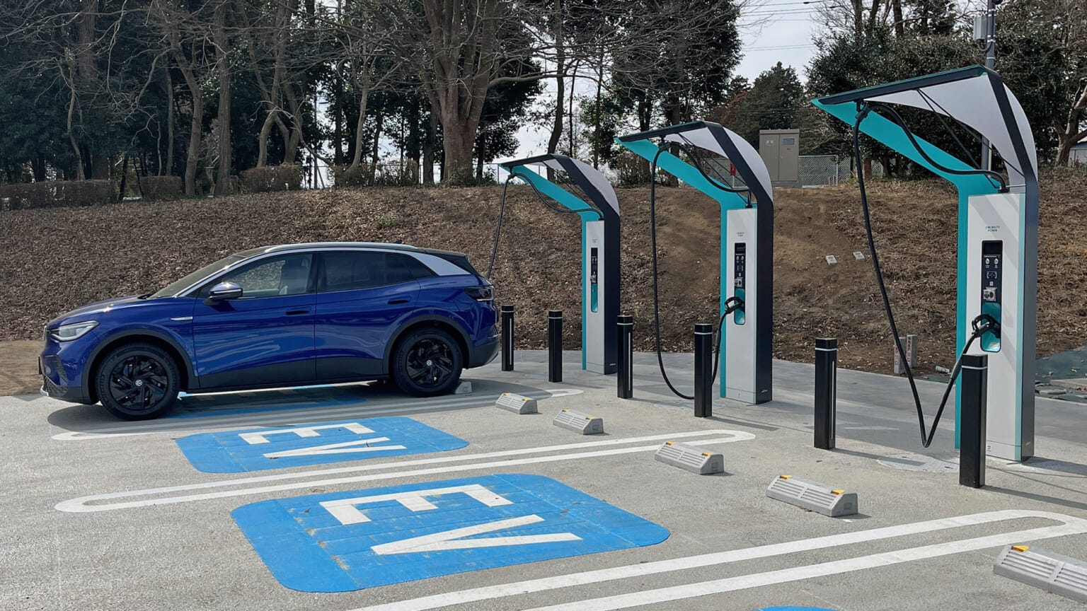 ID.4日記【003】EVの『ID.4』は寒いのが苦手〜冬のロングドライブで困るのは？ | EVsmartブログ