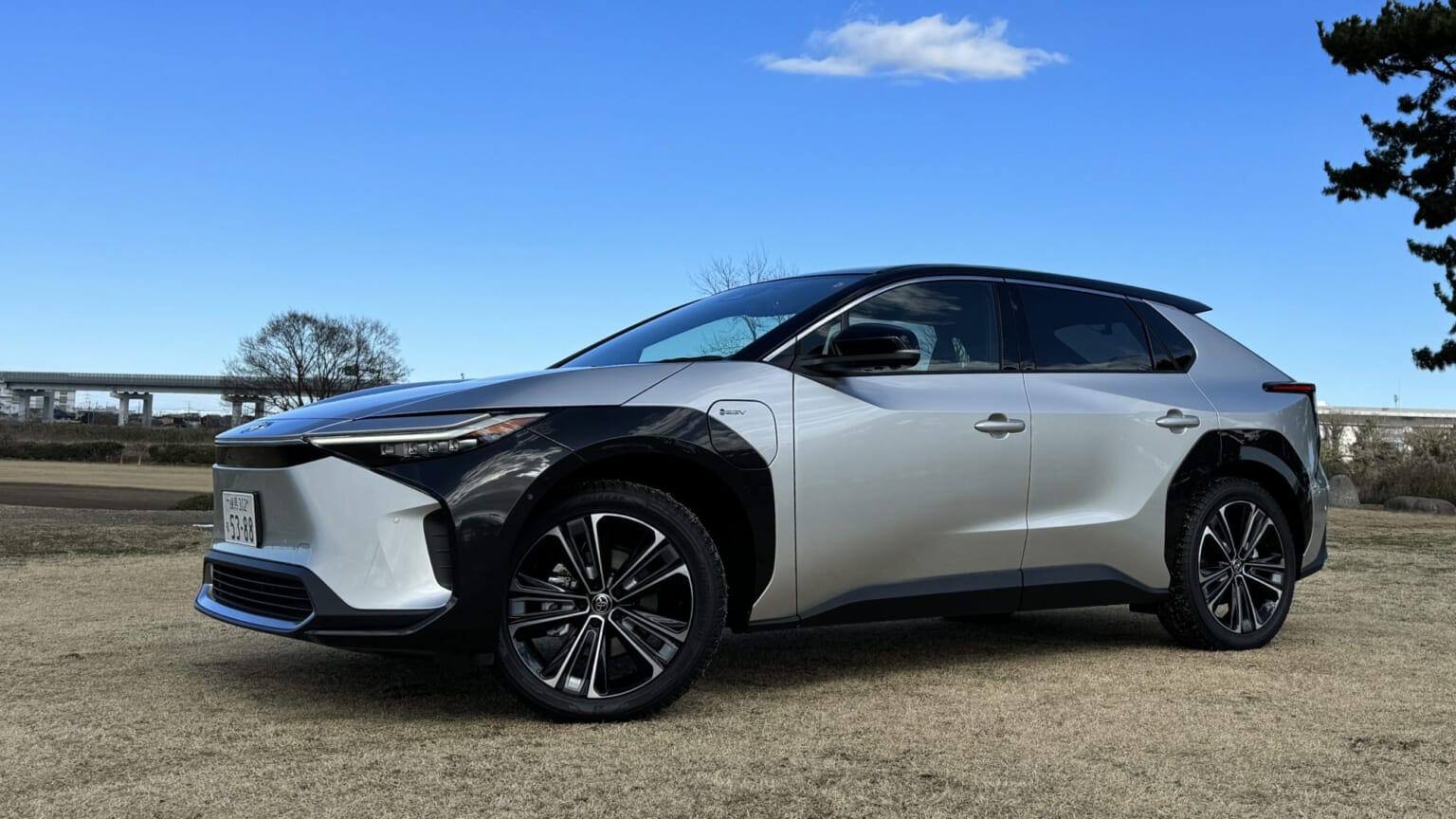 東名300km電費検証【02】トヨタ『bZ4X』の実用電費〜今後のキャッチアップに期待 | EVsmartブログ