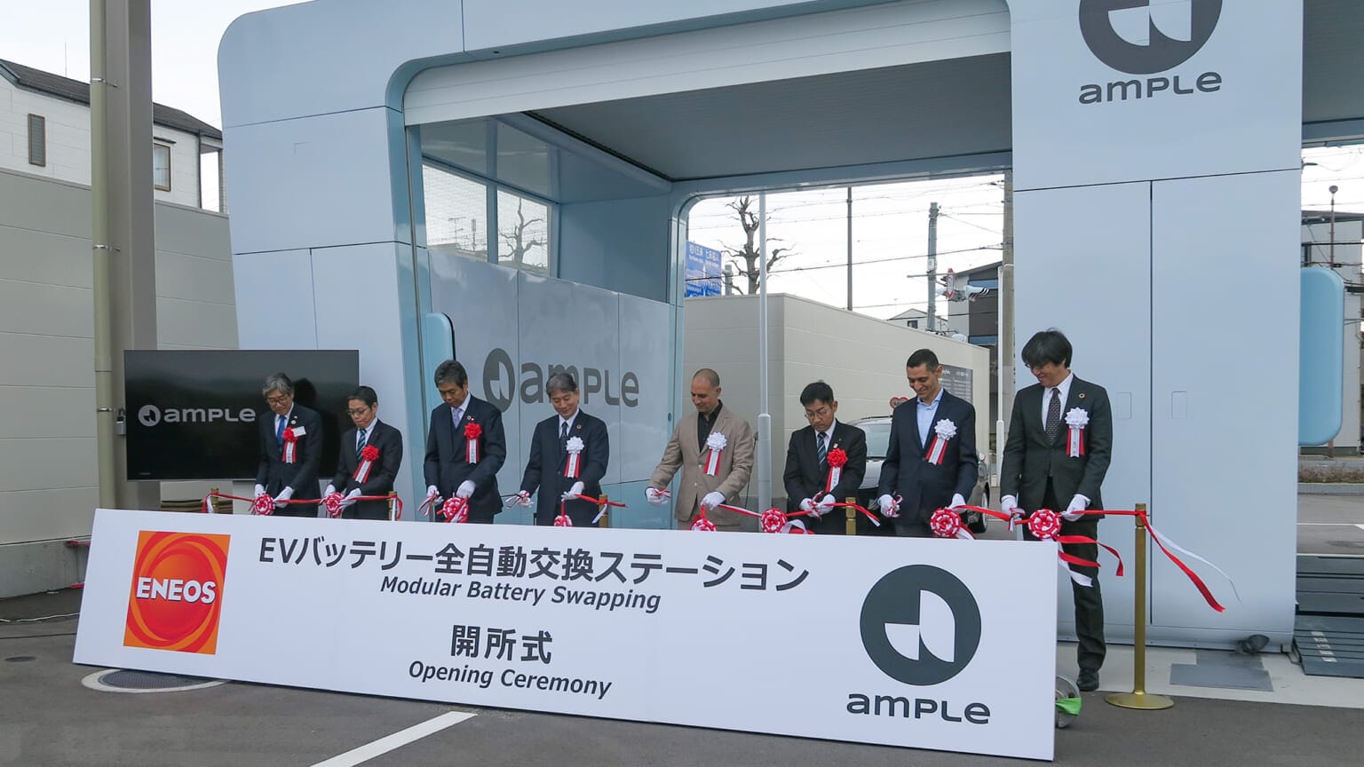 京都市にEV用「バッテリー全自動交換ステーション」開設〜MKタクシーなどが活用する実証実験 | EVsmartブログ