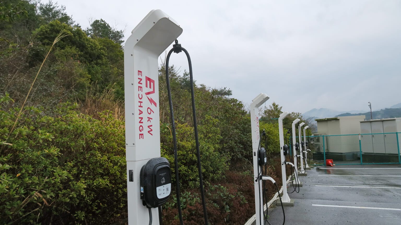 電気自動車でGWのお出かけ必見情報〜お得なキャンペーンや充電のコツをチェック | EVsmartブログ