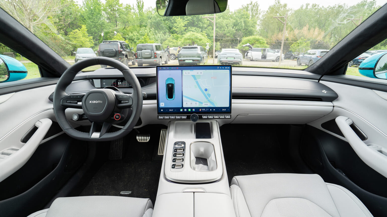 シャオミの第一弾EV『SU7』に北京で試乗〜受注台数はすでに10万台以上＆1万台を納車済み | EVsmartブログ