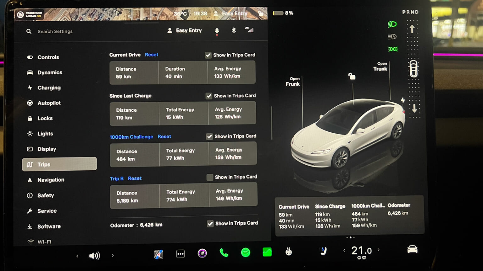 テスラモデル3でフラッシュのNACS充電を使ってみた〜実際の出力や料金は？ | EVsmartブログ