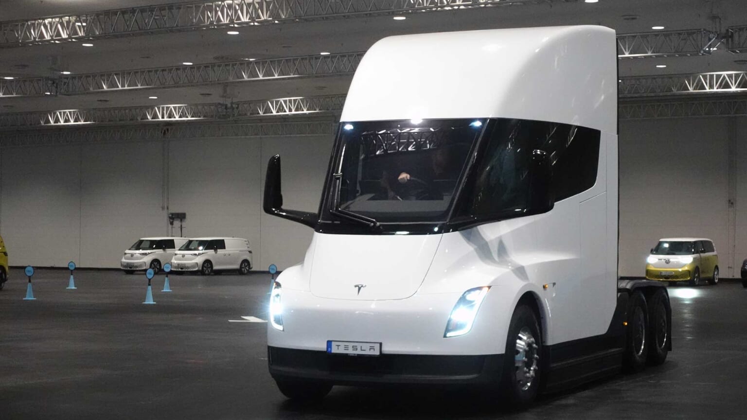 IAA TRANSPORTATION 2024 in Hannover 現地レポート／商用車EVシフトの潮流を実感 | EVsmartブログ