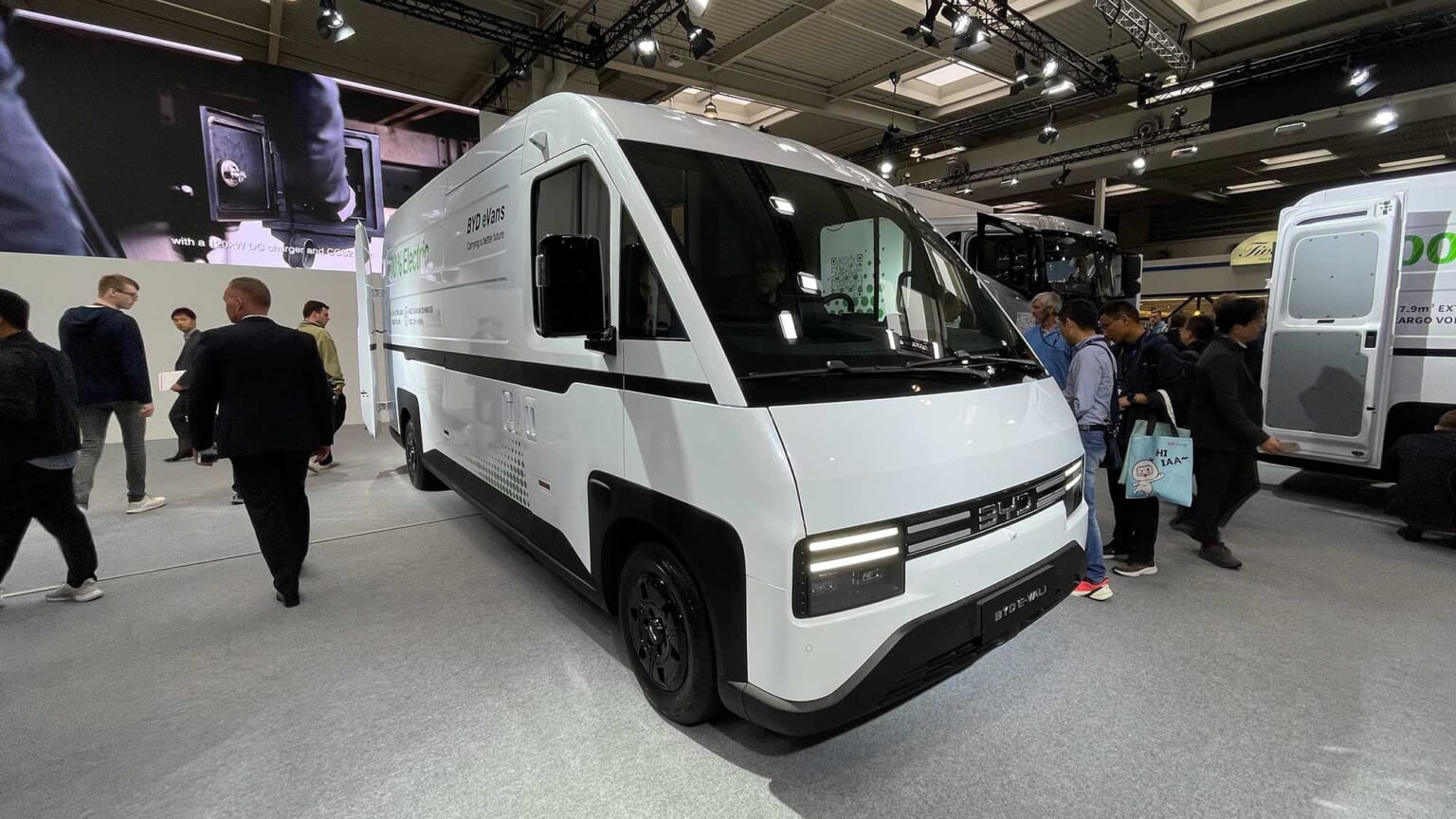 IAA TRANSPORTATION 2024 in Hannover 現地レポート／商用車EVシフトの潮流を実感 | EVsmartブログ