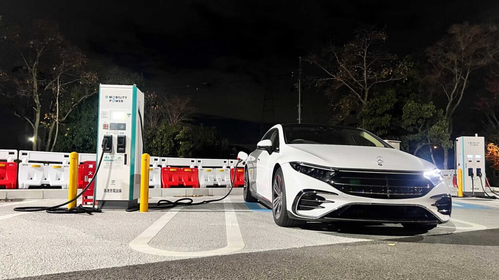 新型『EQS450＋』で弾丸四国遠征【前編】高出力急速充電器活用テクニック（上級者向け） | EVsmartブログ