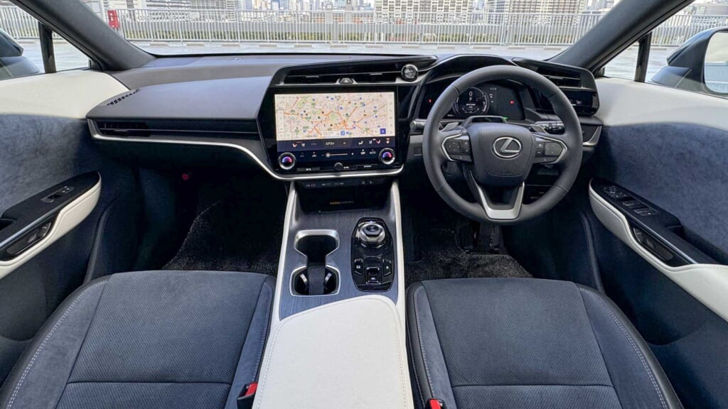 レクサスのEV専用モデル『RZ300e』試乗記／2035年BEV100％に向けたスマートな一歩 | EVsmartブログ