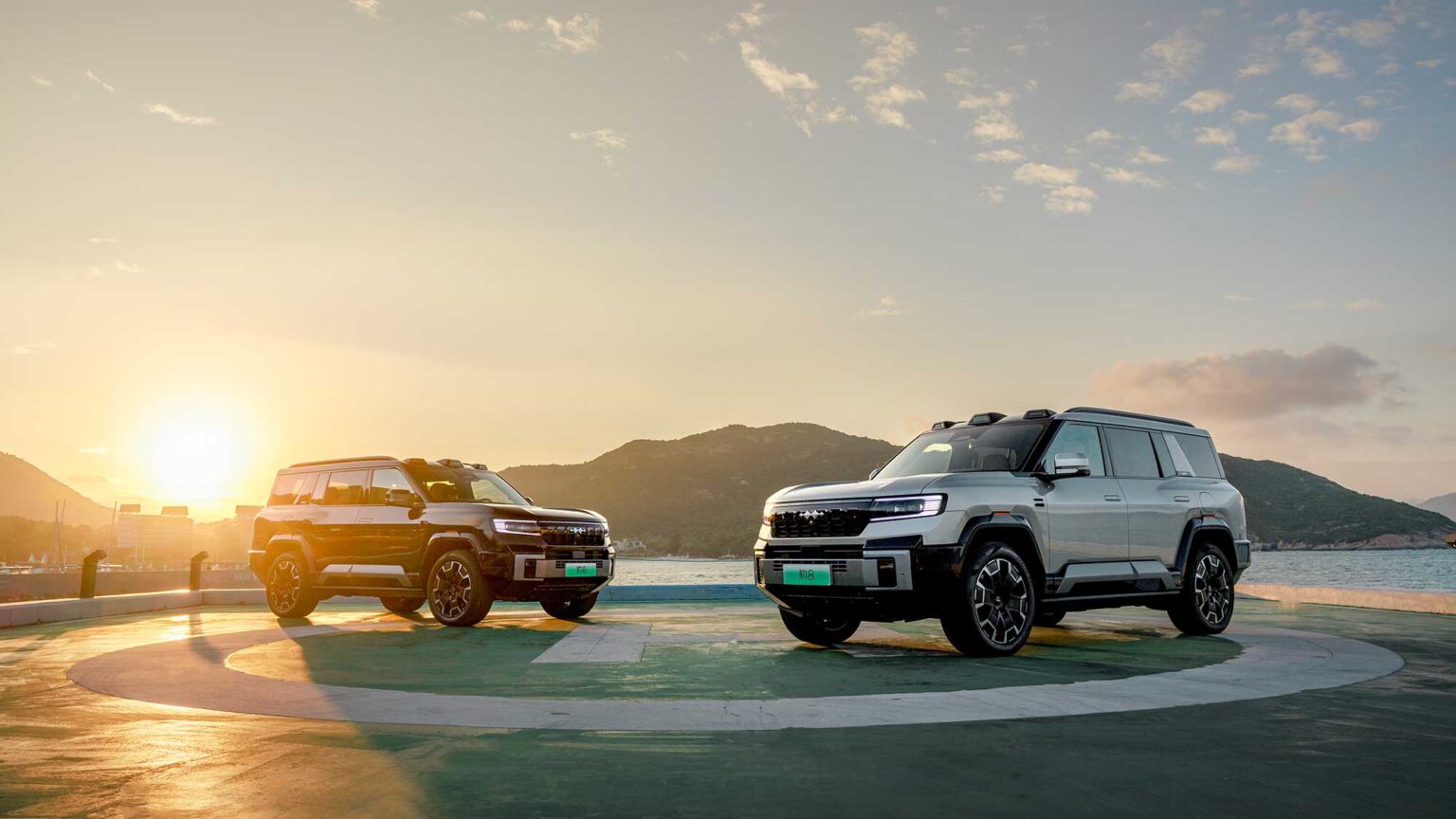 テスラ「中国でFSDをリリース」BYD「自動運転システム全モデル標準装備」／時代はEV＆自動運転戦争へ | EVsmartブログ