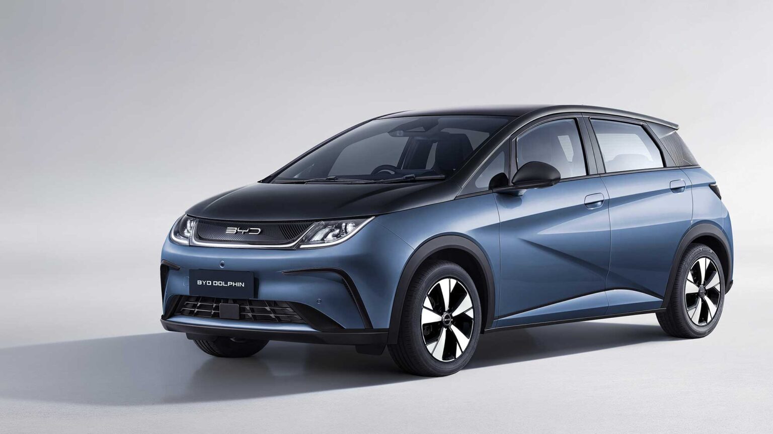 BYD 『DOLPHIN（ドルフィン）』が299万2000円に実質値下げ〜EVがどんどんお手頃になる！ | EVsmartブログ