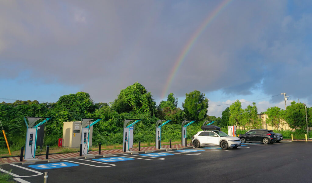 充電スポットの情報を共有してEV充電体験を向上！「ミライズエネチェンジEVサポーターズ2025」 | EVsmartブログ