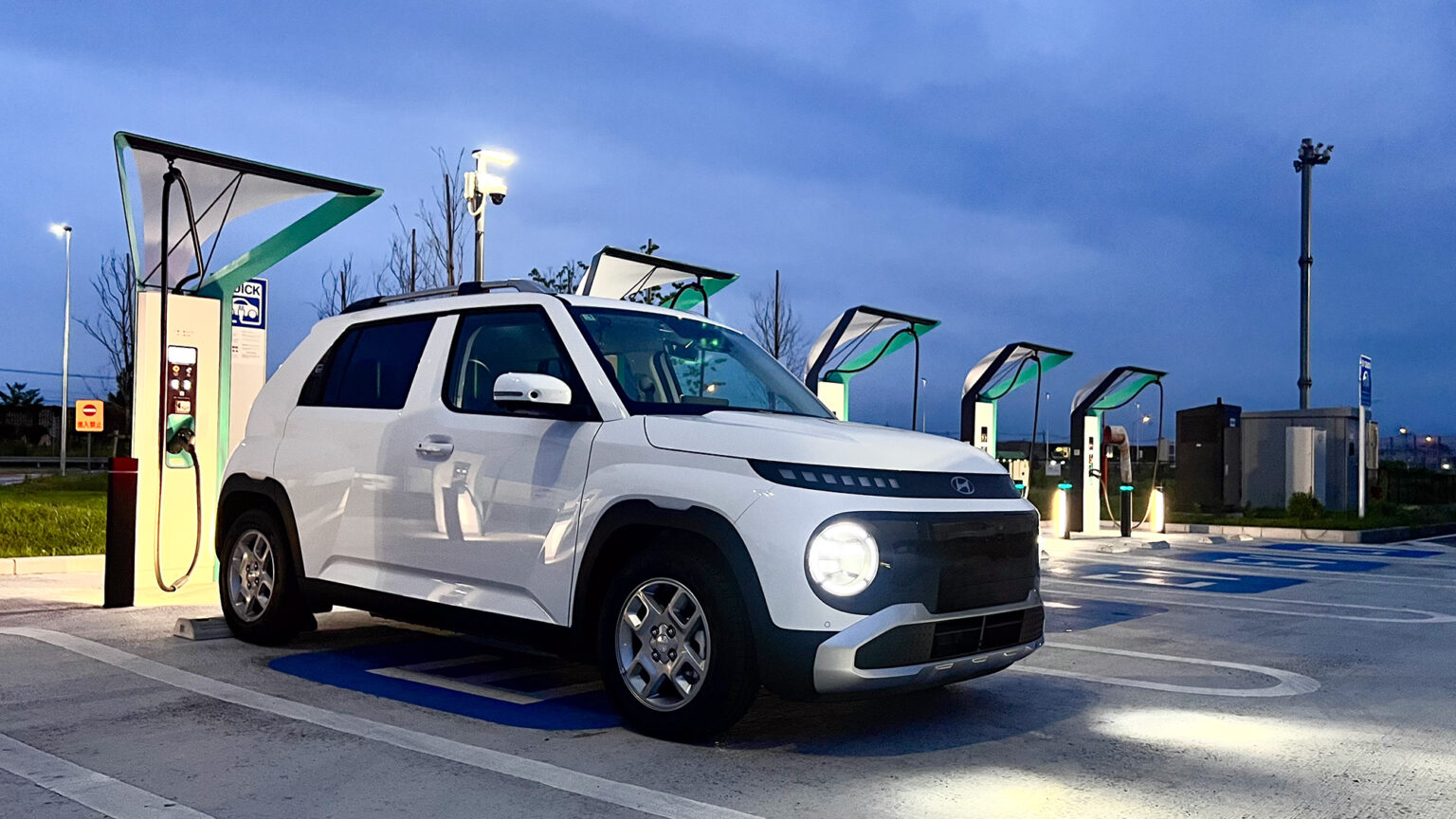 ヒョンデ「インスター Voyage」東北周遊1430km長距離遠征レポート【前編】コンパクトEVがファーストカーとして使えるか？ | EVsmartブログ