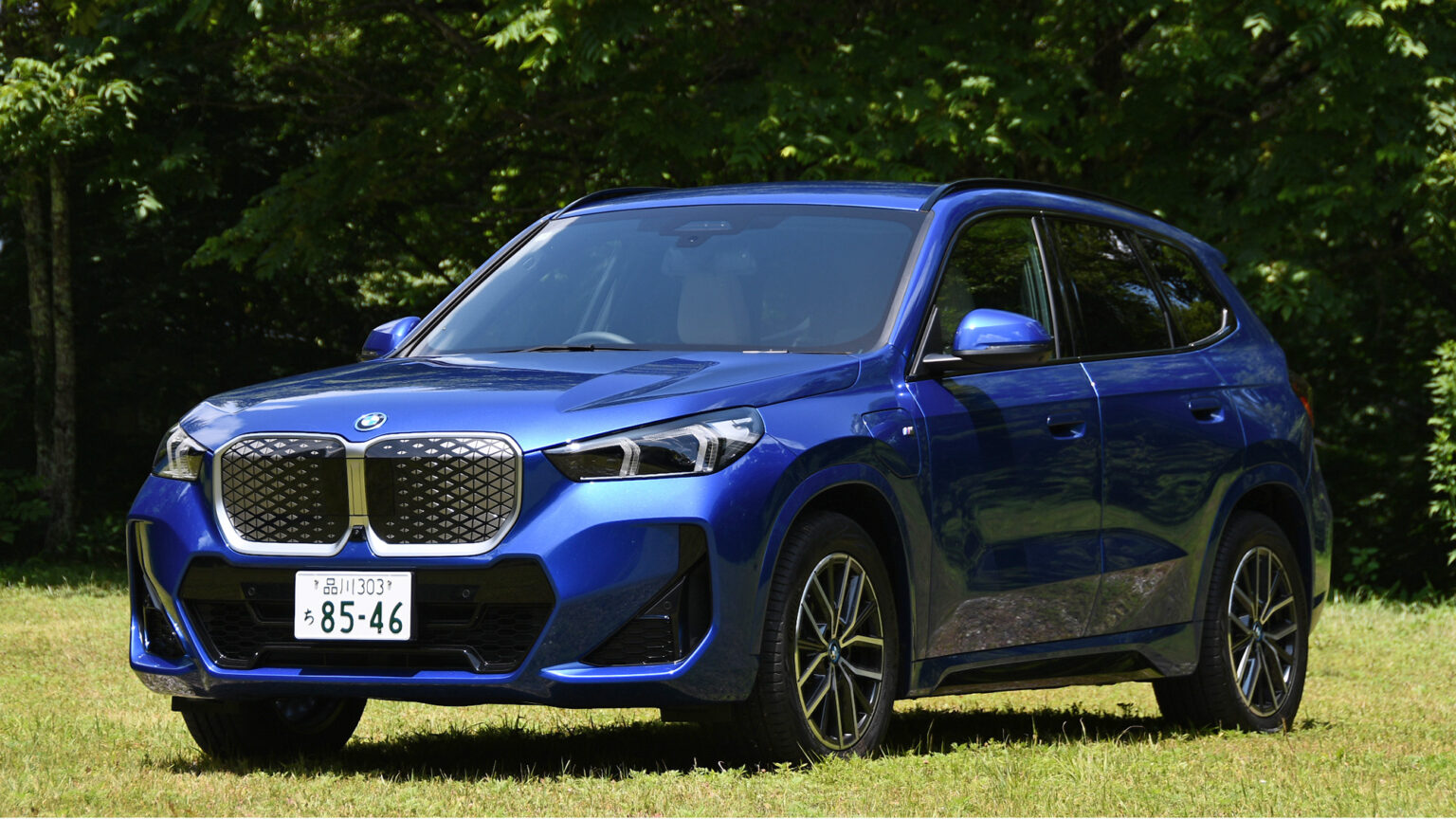 BMW「iX1」試乗レポート／長野BMW本社の急速充電器で感じた「拍手とお願い」 | EVsmartブログ